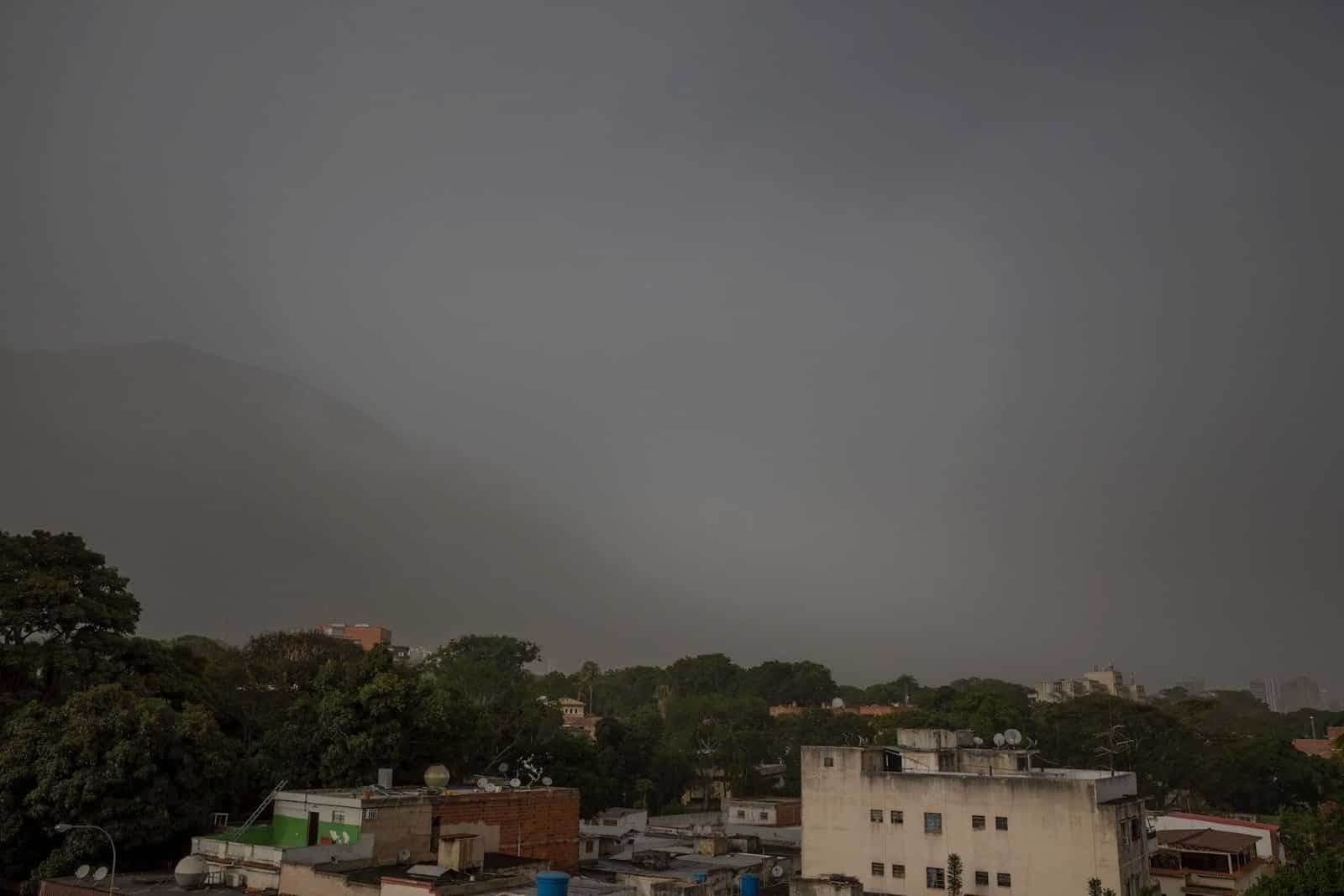 Reportan llegada de polvo del Sahara a Venezuela