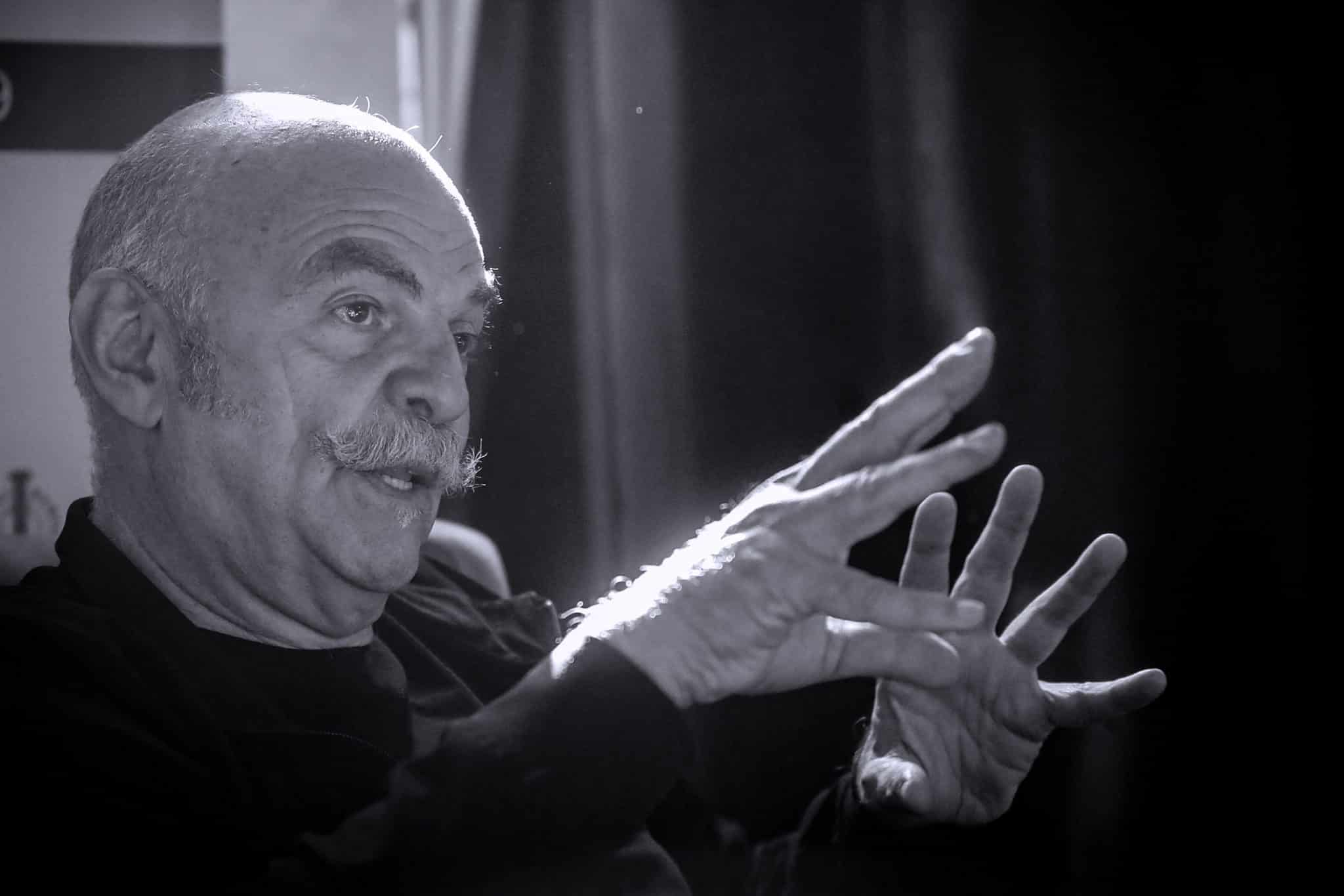 Repensar la muerte con Martín Caparrós