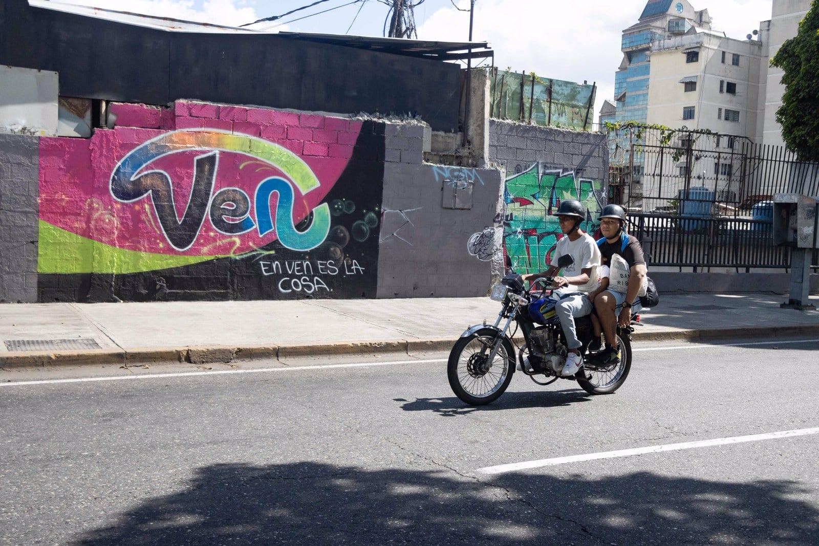 Ven App, ¿gobierno digital o una red social para el control de datos?