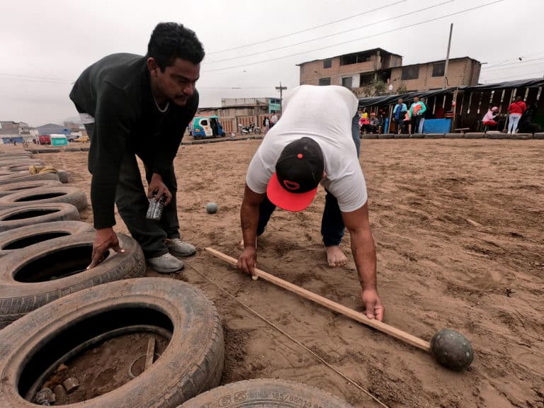 Bolas criollas: el juego tradicional que conecta a los venezolanos en ...