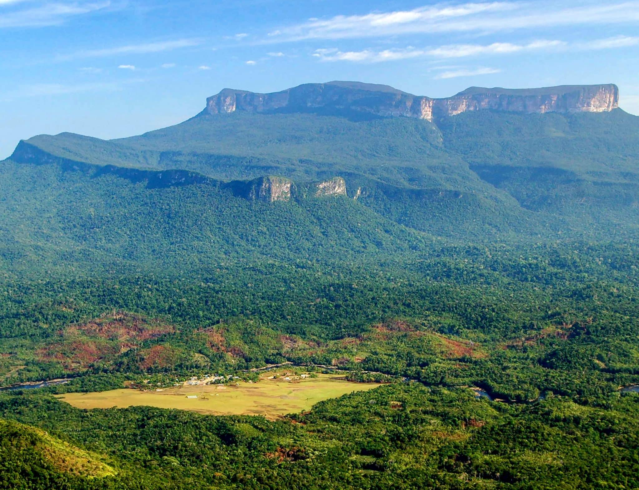 Consideraciones sobre la Amazonía venezolana