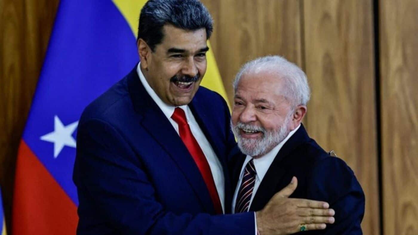 La foto que marca el regreso de Maduro a Brasil